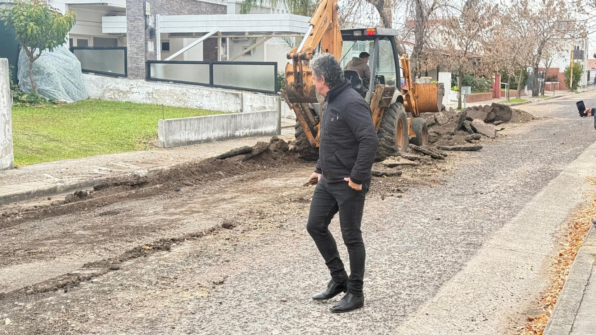 Obra vial estratégica: comenzó la repavimentación de la calle Francisco ...